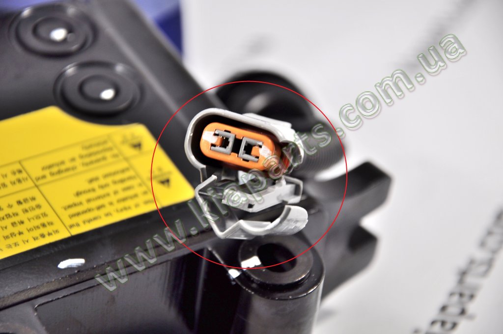 Купить Петля капота левая (АКТИВНАЯ ЗАЩИТА ПЕШЕХОДА) - 791502W000 ...